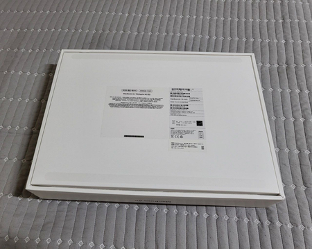 Macbook Air M2 15dyum  midnight blue full box sotiladi!!!