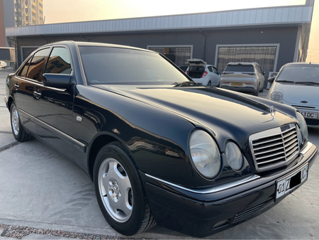 Mercedes Benz W210 E230