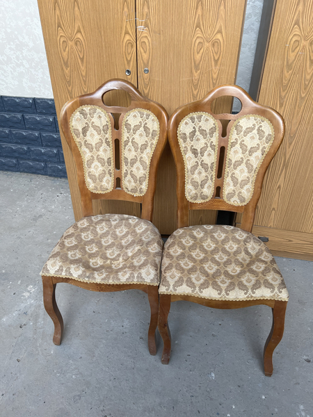2 Шкафа, стулья, кровать продам свое из дома