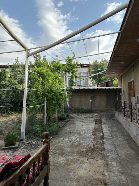 Абдурахмонов, Абдурахманов