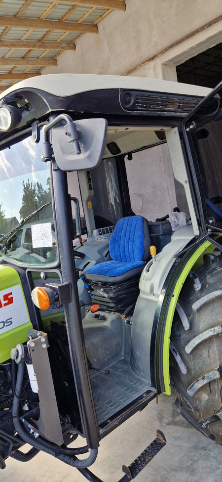 Claas nexos 230f