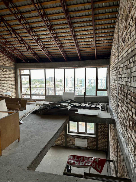 срочно продам квартиру дуплекс 178,5 м2 (id1038)