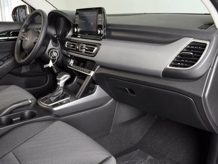 Umid avto-lizing kia seltos luxe