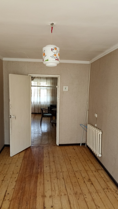 Продам свою квартиру 3/3/3 Чиланзар-2 квартал