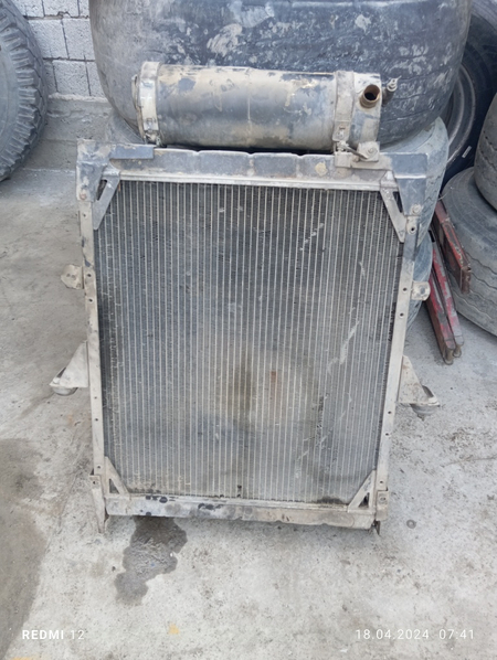 Maz zapchast  peredok karopka ZF radiator