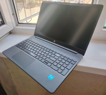 Hp Noutbuk 15s-fq5019ci