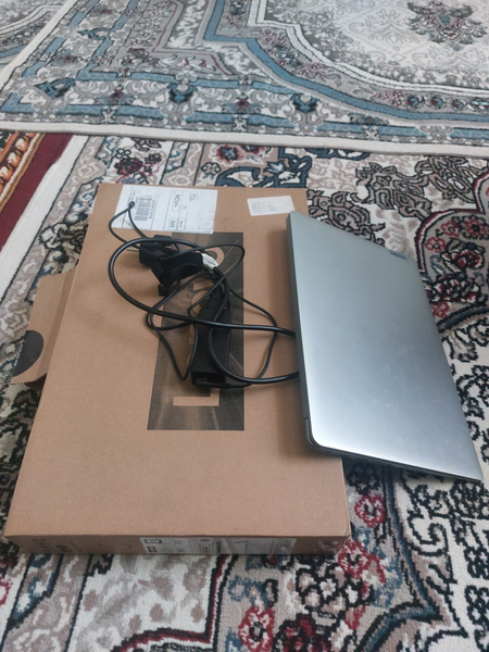 Lenovo Satiladi 2yarim  mln taza ele Xotirasi 4/256GB