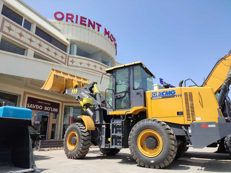 Фронтальный погрузчики XCMG LW 330FN 2.1м/куб