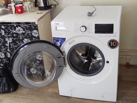 Срочно 8кг Beko кир ювиш машинаси сотилади