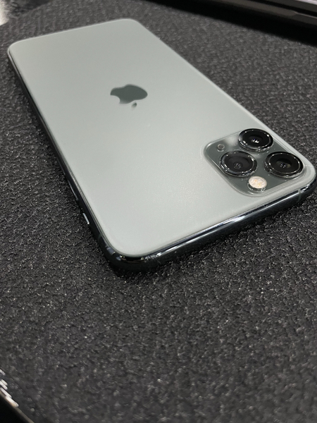 Iphone 11 pro max 64gb green