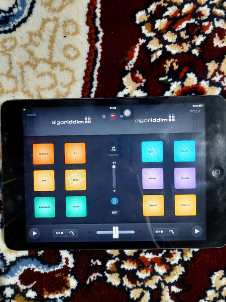 Ipad mini sotiladi