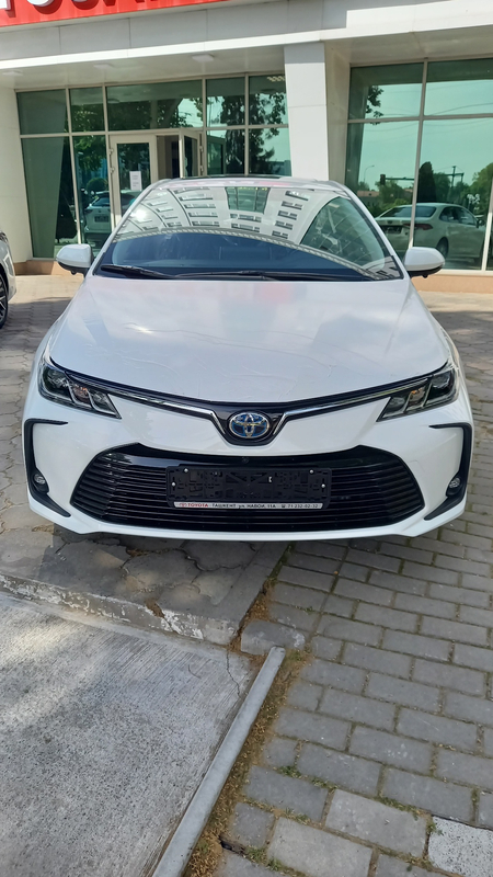 Toyota Corolla Hybrid full 2023 год в Наличии