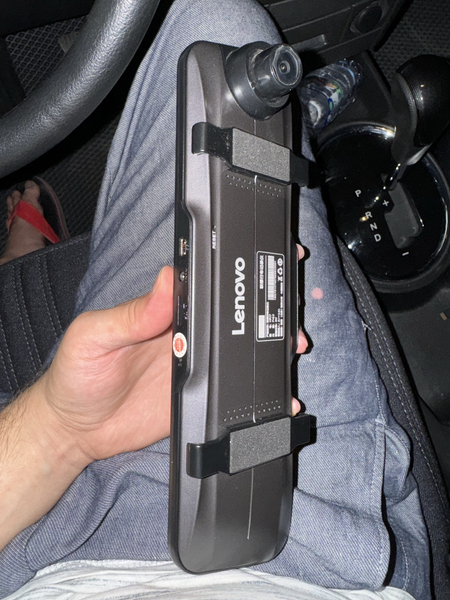 Original Lenovo videoregistrator sotiladi