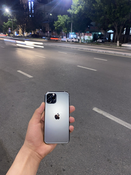 Iphone 11 pro Sotiladi