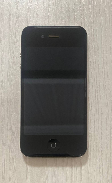 Iphone 7 pink rang 32gb sotiladi