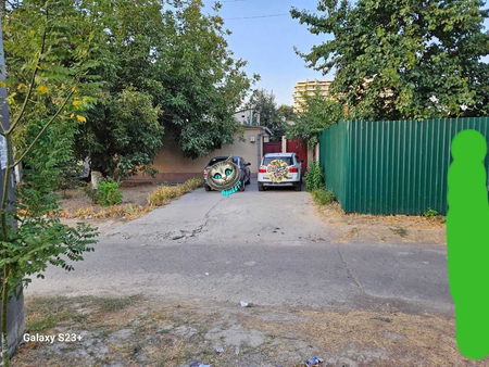 МАЛИКА ЯРМАРКА.Продается участок земли 185кв.м с перспективойприоб775к
