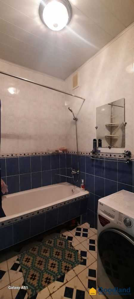 Продается 4/3/4  квартира в Юнусабадском районе (J 2064)