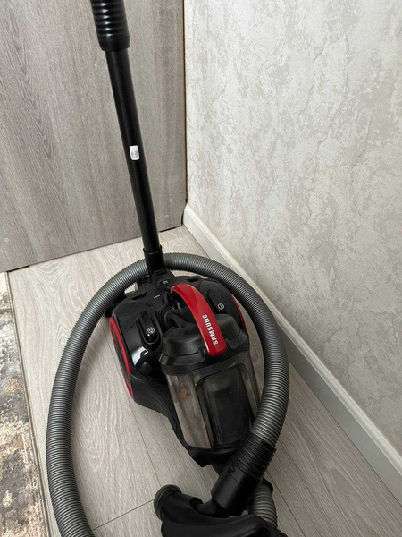 Пылесос Samsung SC15K4116VR