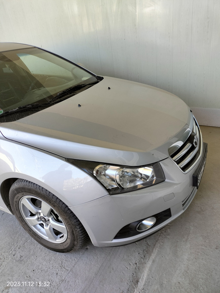 Chevrolet Cruze (Daewoo Lasetti Premier)