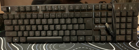 Проводная Мембранная клавиатура в отличном состоянии