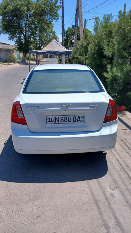 Lacetti 1.8 motor