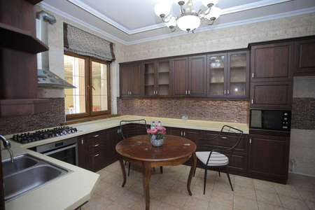 Продаётся Евродом на улице Хазинабог, 3-соток (N 8976)