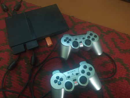 Sony Playstation 2 ps2 super slim