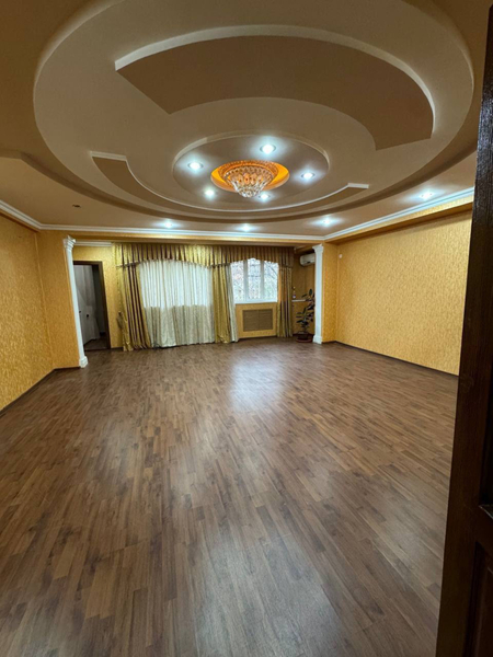 Продается 3х комнатная квартира, Яккасарайский р-й