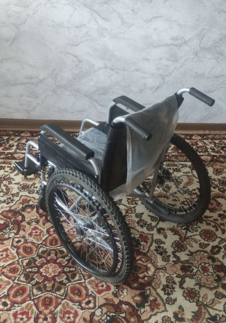 Инвалидная коляска