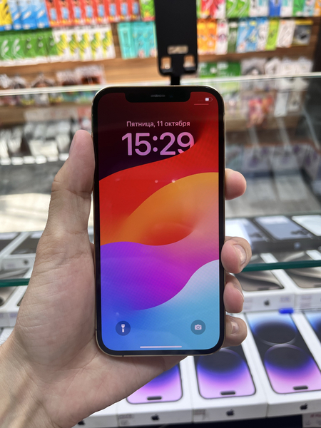 Iphone 12 Pro nasiya savdo va naqdga