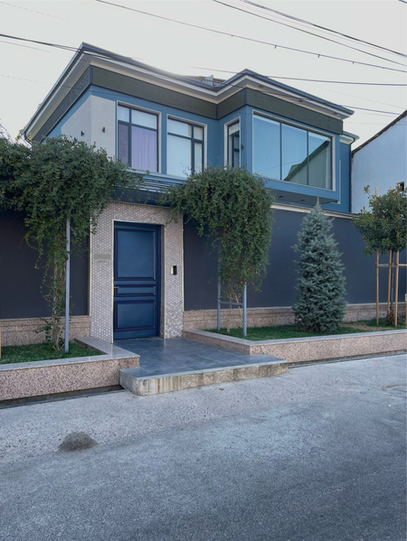 Rent Hi-tech house in the center of the city 4 acres