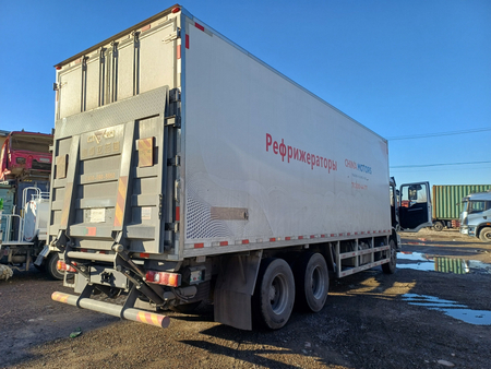 SHACMAN L3000 Refrejator