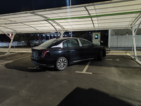 Hongqi E-QM5. Тошкентда тайёр.