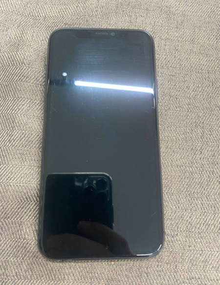 Iphone 11 pro в хорошем состоянии