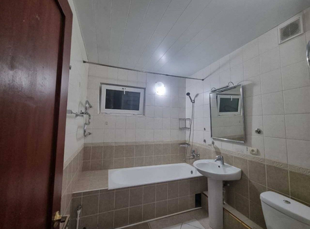 Продается 3х ком. квартира, ор-р: кафе Дархан, 68м2
