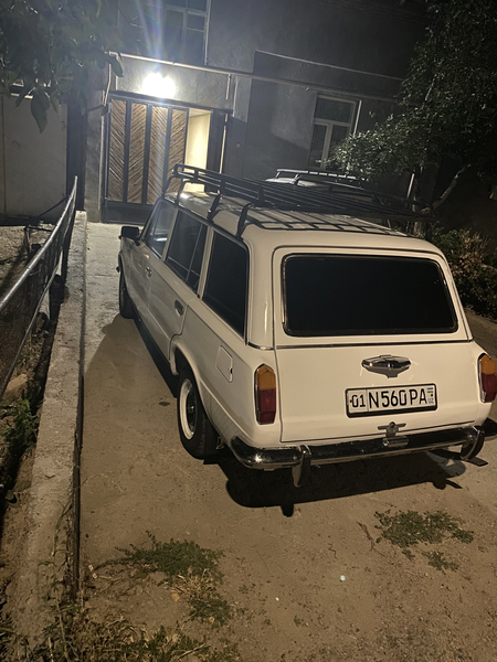 Jiguli 02sotiladi