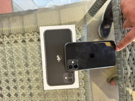 Iphone 11 black 128 gb ideal holati