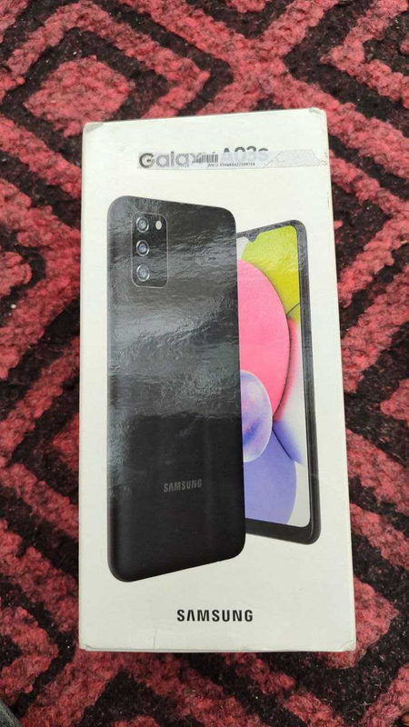 Samsung A03S srochna sotiladi