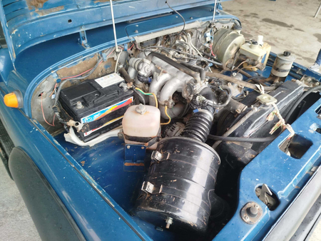 UAZ 515920 XANTER 2004 yil zo'r holatda maxsus sedan avtomobili