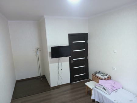 Kvartira sotiladi 3xona 4xona qilingan tayyor Ofis Квартира сотилади