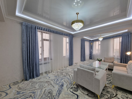 Срочно продаётся 3х квартира Микрораён Новостройка