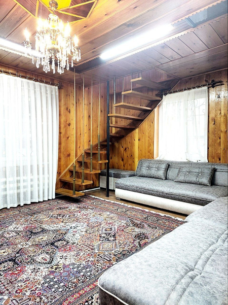 Dacha sotiladi. Дача продается .