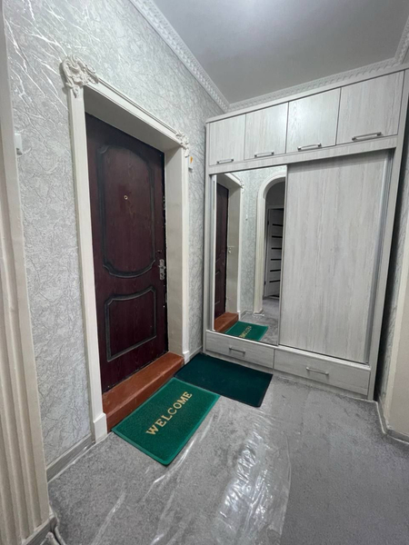 Продается квартира возле Чорсу