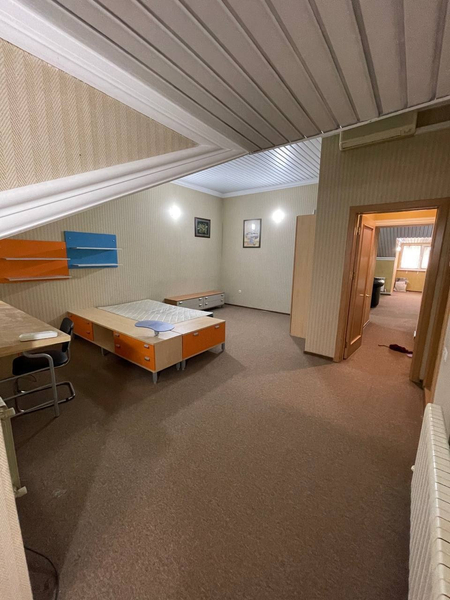 Продается 164+84м² Мансарда ул.Чехова 4/4/4 ор-р Bon