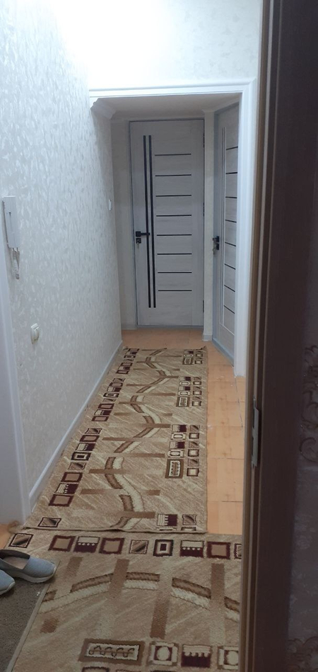 Srochna ijaraga beramiz Sebzor qora bankdi orqasida uy.