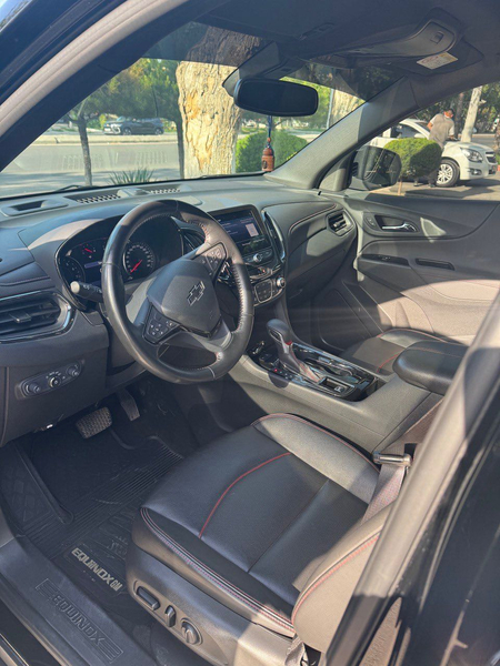 Продам машину  equinox RS full