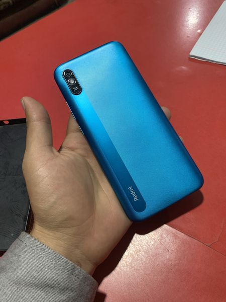 Redmi 9a 64 gb .
