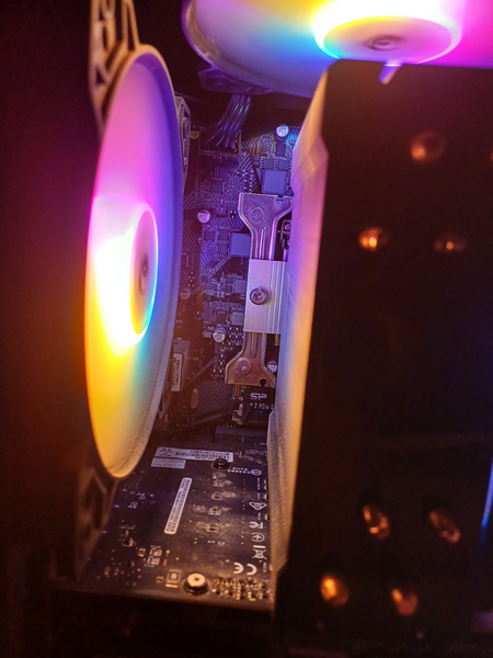 Срочно продаётся ПК i7 10700