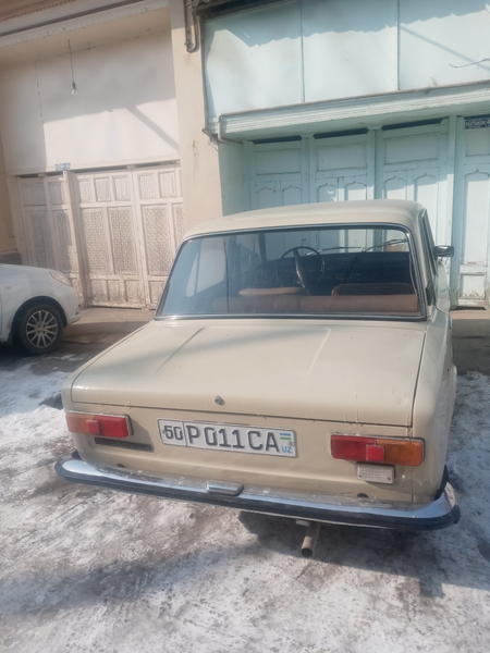 vaz 21011 ideal holda