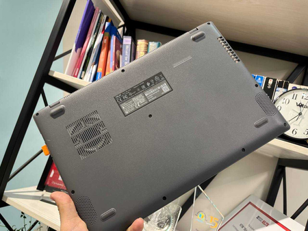 Laptop (Business Class) 14-inch, core i3. SSD 256, 10th Generation.
